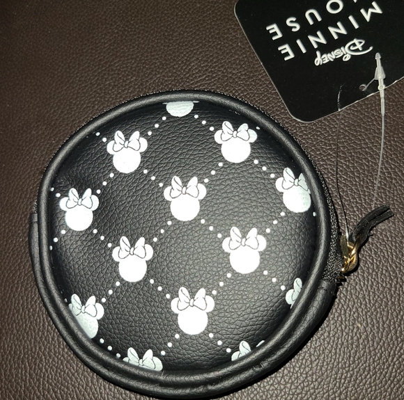 Disney | Bags | Disney Minnie Mouse Around Coin Purse Mini Bag Pouch I ...